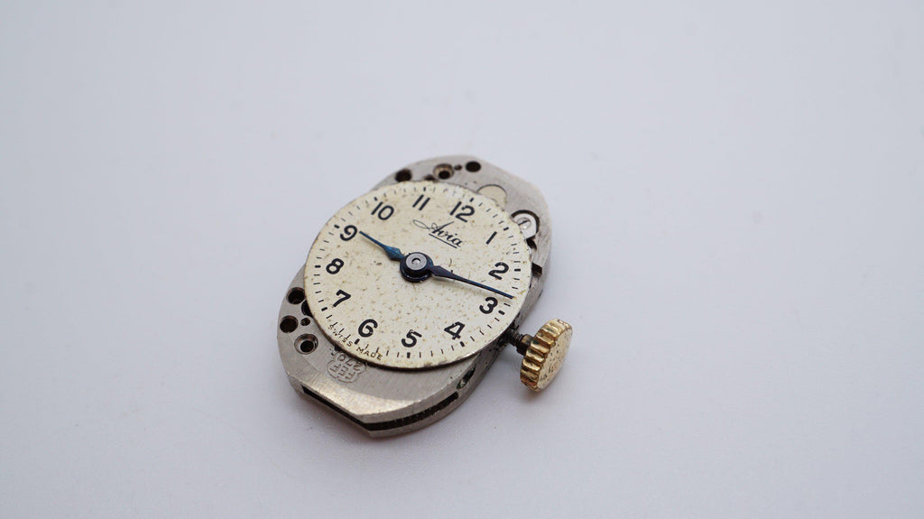 Avia - FEF Calibre 270 Movement - Used/Runs – Welwyn Watch Parts